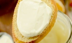 How to Make the Best Brazilian Cream Cheese Spread